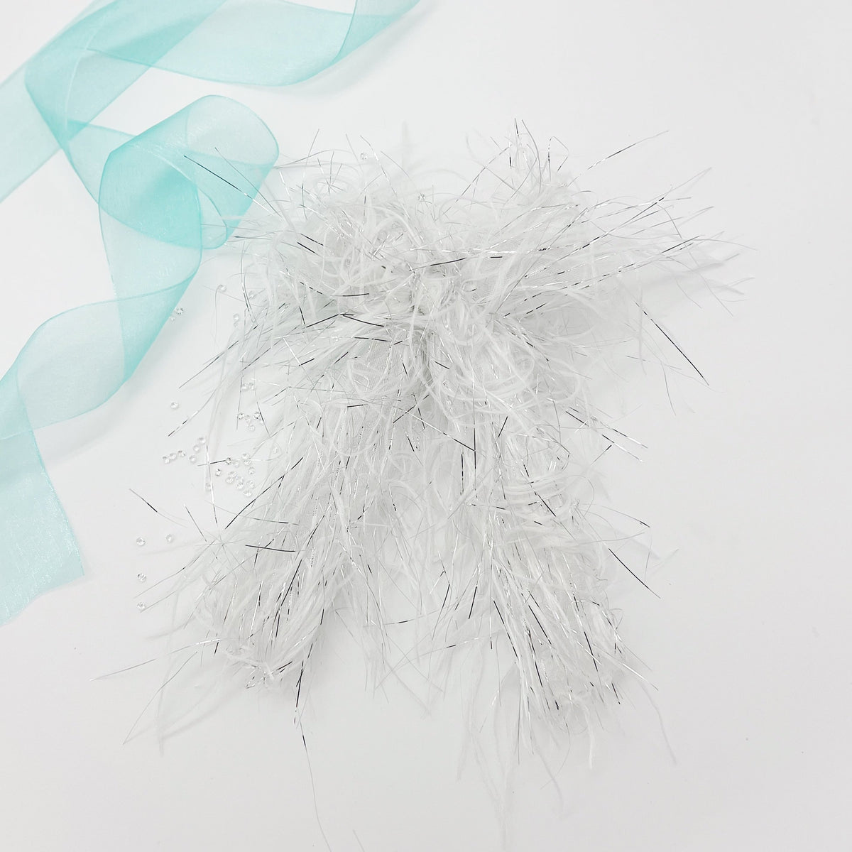 White Holly Bow – Bebetheory